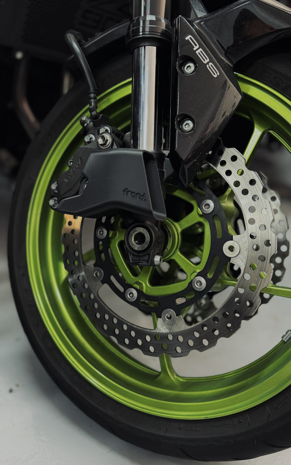 Brake cooler - Kawasaki Z900 – front3d